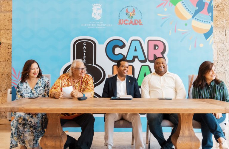La Alcaldía del Distrito Nacional anuncia el desfile del Carnaval el 03 ...